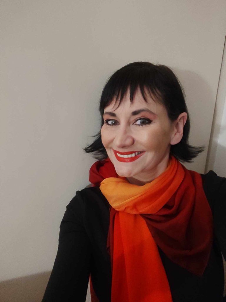 Ana Ristović – tri pesme iz nove knjige Tu - Kulturni osvrt